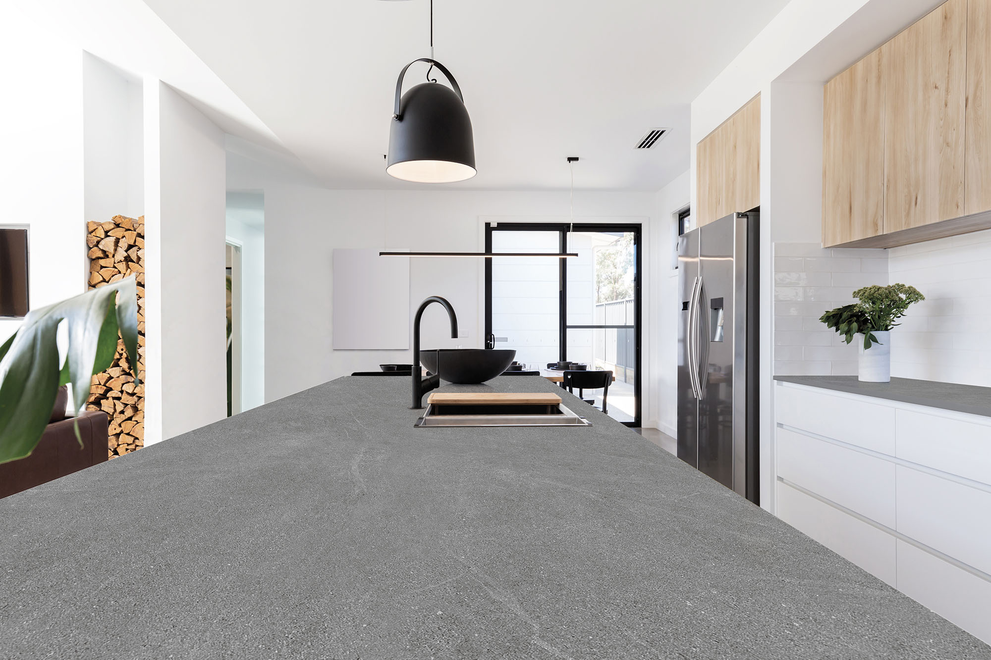 Manhattan Grey Silk 12 mm - Arklam